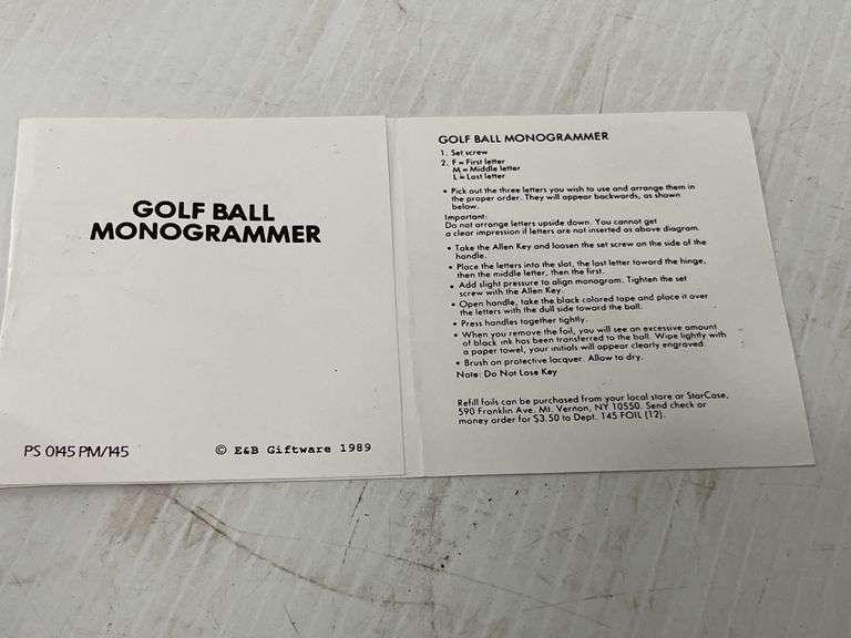 (7) putters and golf ball monogrammer, good - Albrecht Auction Service