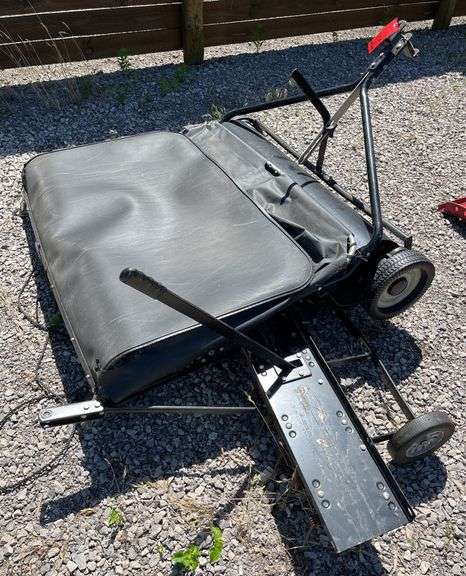 Craftsman high performance 42" pull behind leaf/grass catcher, and a 40 ...