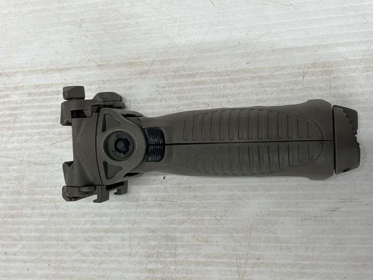 OD Green Bipod/Foregrip for an AR, Part No. FIEBP5 - Albrecht Auction ...