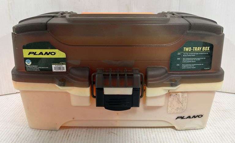 (21) XBlack fishing lures, includes: Frog, jointed, minnows, and more ...