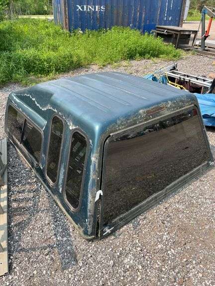 Green truck topper, CR1700 Astro, 69" x 80", used - Albrecht Auction ...
