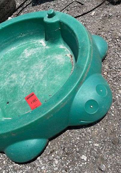 Kids turtle sandbox, 45"W - Albrecht Auction Service