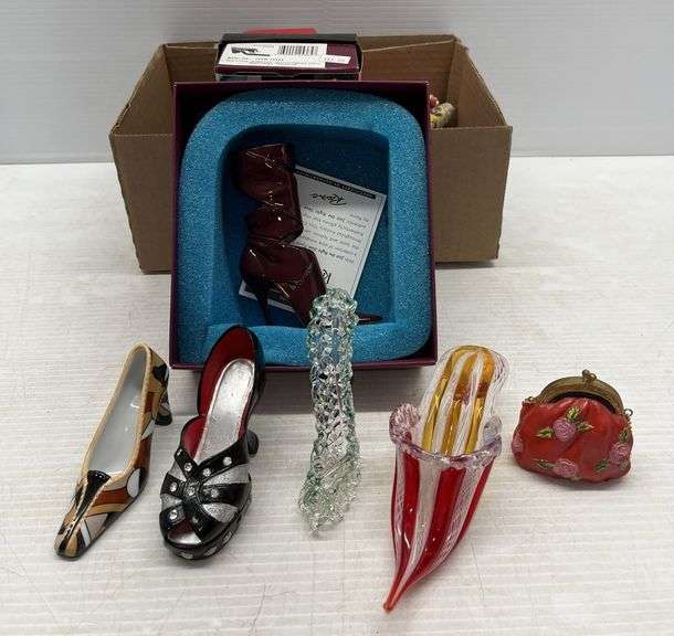 (15) Miniature shoe figurines, a mini hat stand figure, and a mini ...