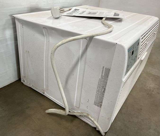 Window AC unit, 12,000 BTU, left is dented from shipping, 14"H, never ...