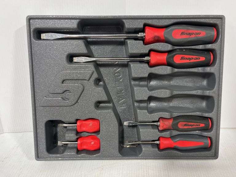 (6) Snap-On screwdrivers in Snap-On storage tray, includes: 5- Slotted, and 1- Phillips, 3/8", 5 ...