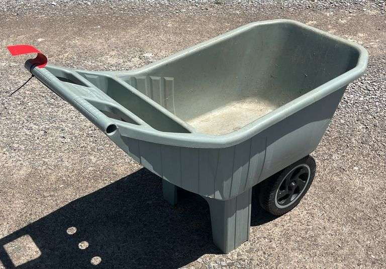 Plastic rolling 2-wheel lawn cart - Albrecht Auction Service