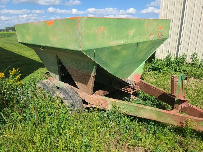 This item Selling ABSOLUTE! ~~~ Fertilizer or Rye Seeder, Ground Driven ...