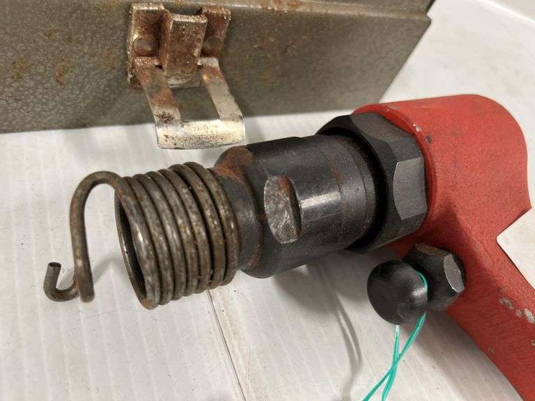 Air zip gun, also called muffler gun - Albrecht Auction Service