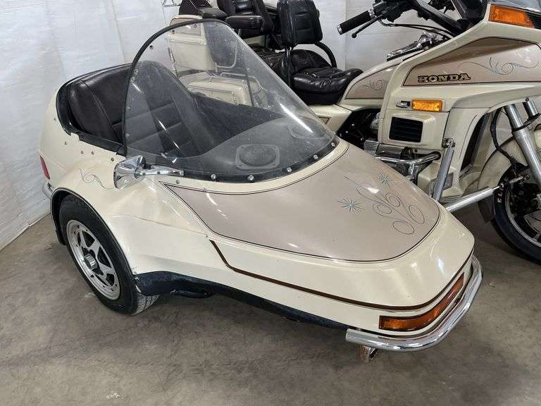 1986 Honda GL12 motorcycle with sidecar, special edition, VIN ...