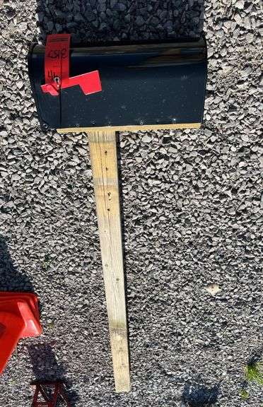 Mailbox, mounted to pole, 4x4, standard box- 20" pole, excellent ...