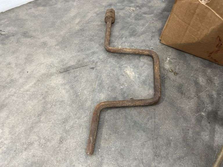 Antique barn find items, include: Galvanized 1-gallon oil pitcher ...