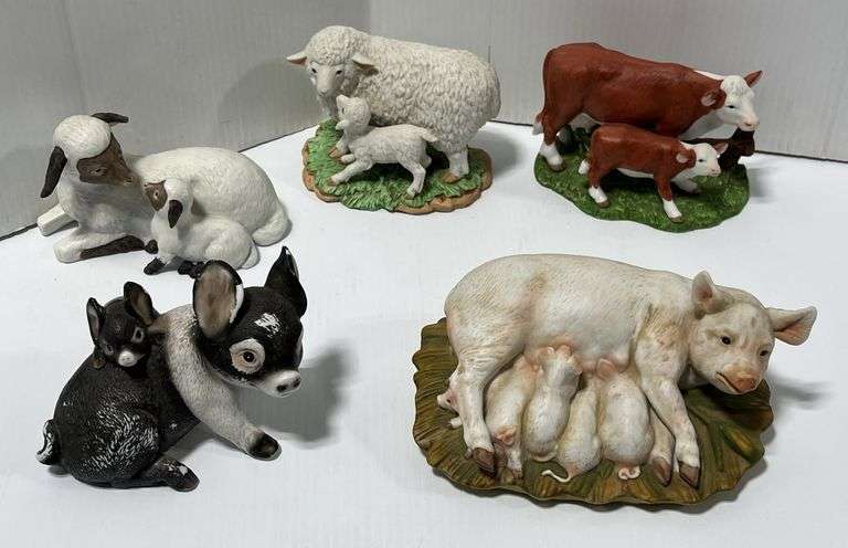 (5) Porcelain farm animals, includes: 1- unmarked, 1- Masterpiece Home ...