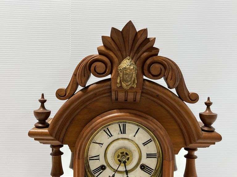 New Haven Clock Co. eight-day occidental mantel clock, has key and ...