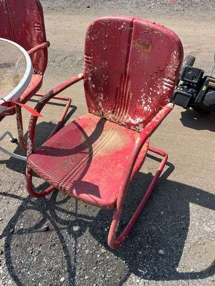 28" Wrought iron table, (2) Vintage red motel chairs, 17"W seats ...