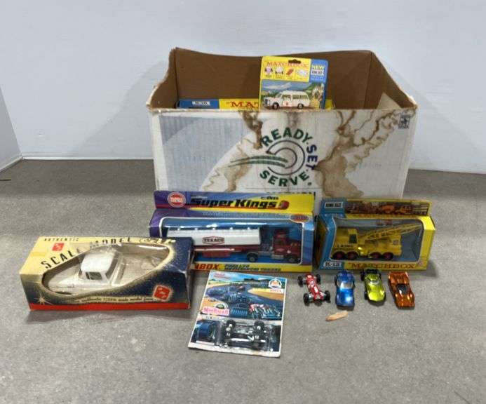 Older diecast cars, Matchbox, various scales, 1:25 and more unmarked ...