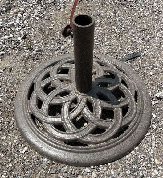 Outdoor umbrella stand, 18"Dia x 12"H, like new, never used, stored ...