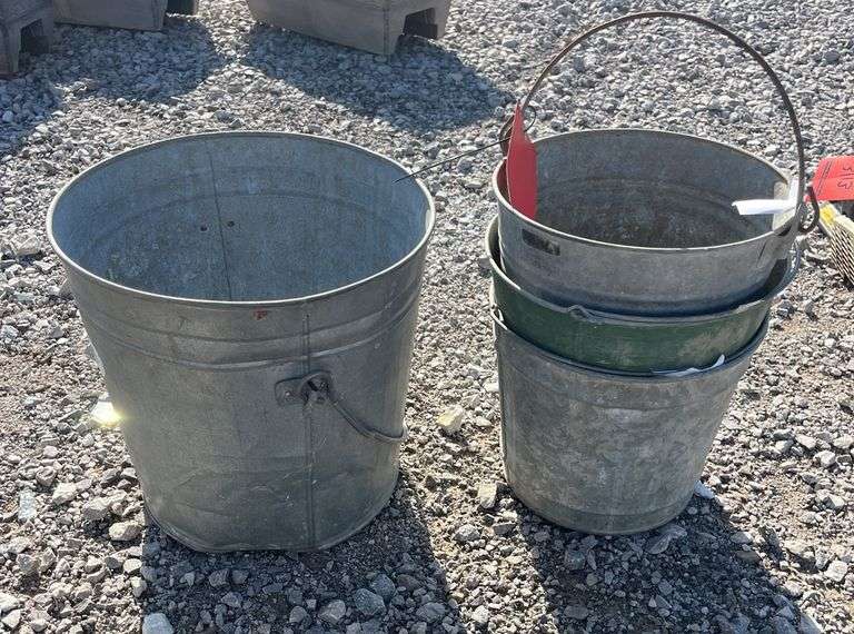 Galvanized large pails, 13" x 13" - Albrecht Auction Service