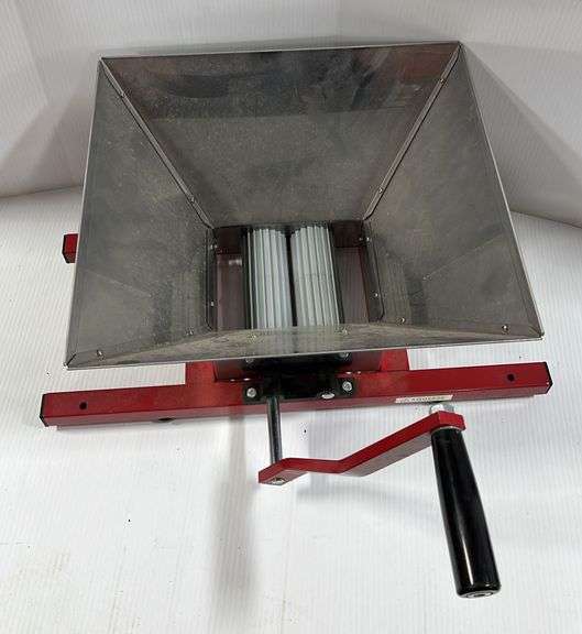 Grinder Hopper, 14" x 12" x 10", great - Albrecht Auction Service