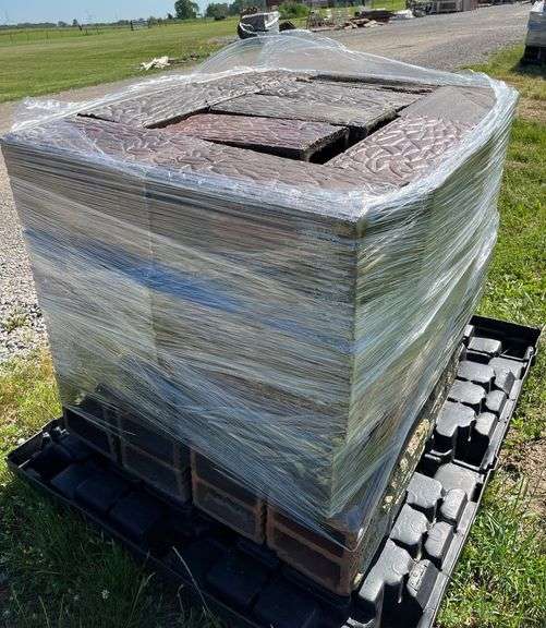 Pallet full of very old fancy blocks, each- 8 1/2" x 8 1/2" x 16 ...