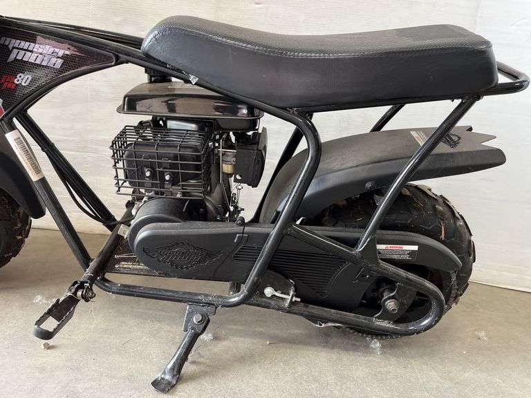 Monster Moto 80 mini bike - Albrecht Auction Service
