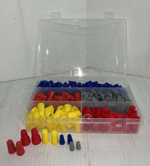 (330) Pieces of wire nuts, quick connect, steel contact, nylon ...