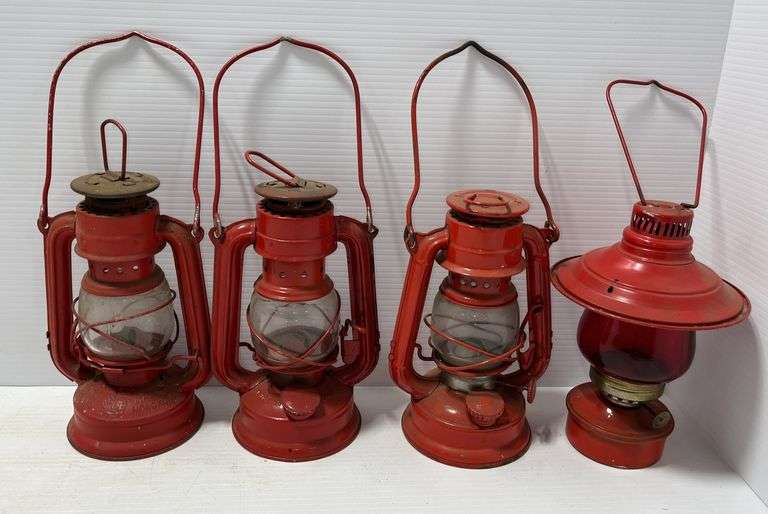 (4) Small red lanterns, up to 7"H, good - Albrecht Auction Service