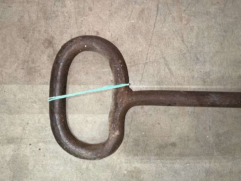 Stud/crowbar, 48"L - Albrecht Auction Service