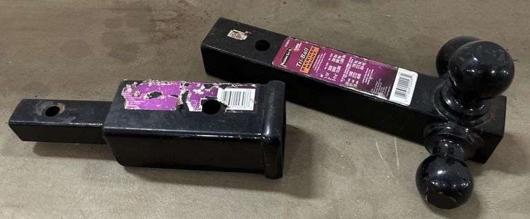 Heavy duty 3-ball hitch and sleeve, great - Albrecht Auction Service