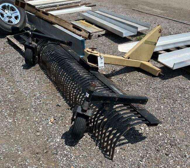 Land Pride york rake on wheels, 3-point hitch, 8'W, excellent ...