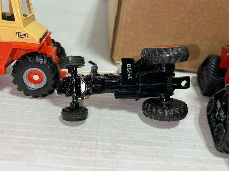 1/64th Scale Case IH and case toys, (39) pieces with a couple with ...