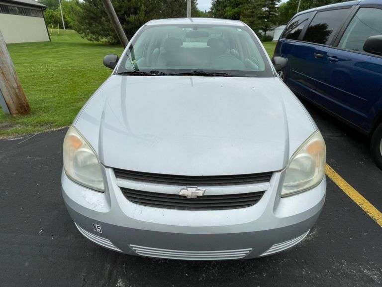 2007 Chevy Cobalt, (90,280 Actual Miles), working heat and AC, manual ...
