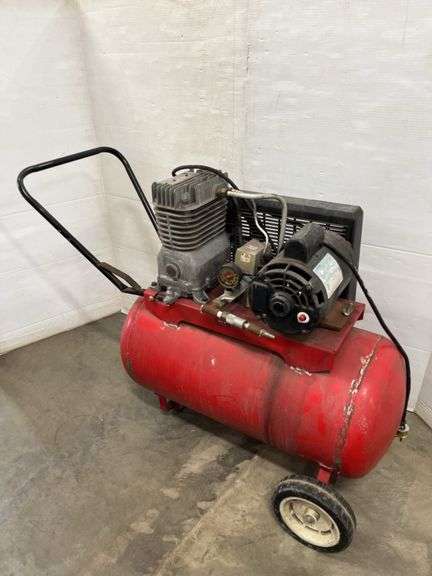 Sears 15-Gallon air compressor - Albrecht Auction Service