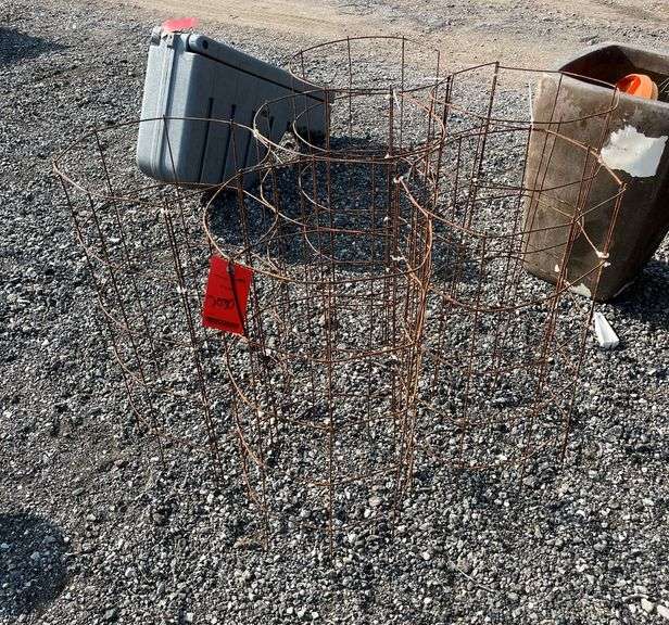 (6) "Best Ever" tomato cages, 29"H, rusty - Albrecht Auction Service