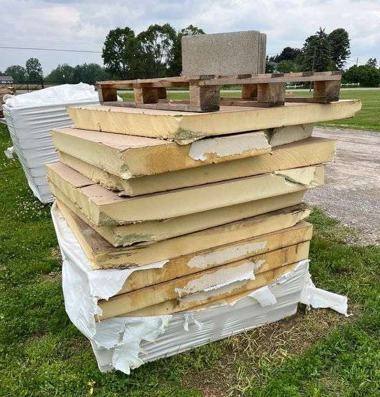 (12) Pieces of 4 x 4 polyiso foam boards - Albrecht Auction Service