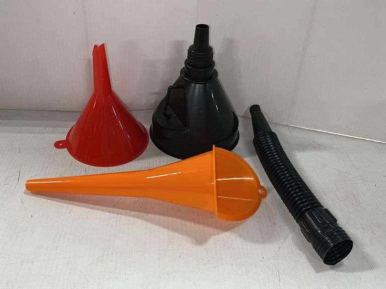 6-Piece automotive funnel set, includes: Wide mouth fuel funnel ...