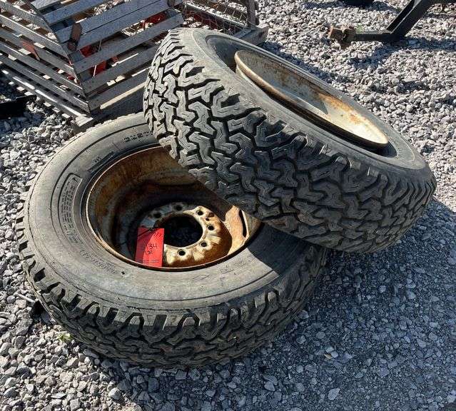 (2) Wheels, tires old and flat, 8-lug x 16 1/2", good - Albrecht ...