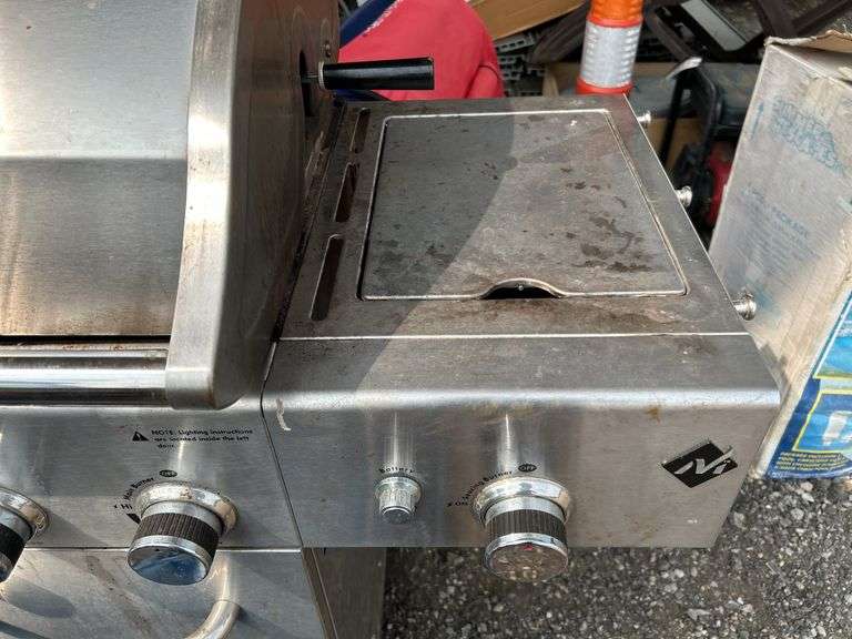 CharBroil grill sear burner, side burner works, 36" grill space x 64"W ...