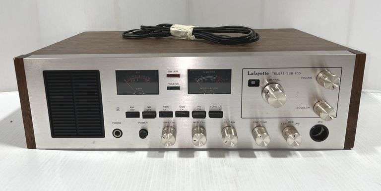 Lafayette Telsat SSB-100 Base Station 23-Channel ham CB radio, 15 1/2"L ...