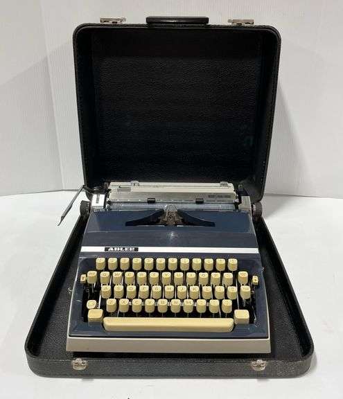 Vintage Adler typewriter in case, 16"W x 15"D x 6"H, fair - Albrecht ...