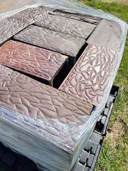 Pallet full of very old fancy blocks, each- 8 1/2" x 8 1/2" x 16 ...