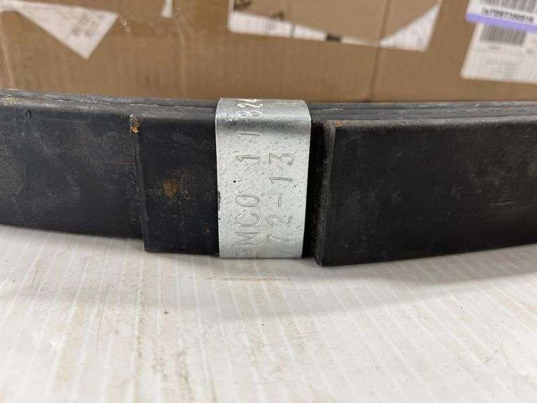 Leaf spring, center hole to center hole- 20 1/2", MCO-11824, 72-13 ...
