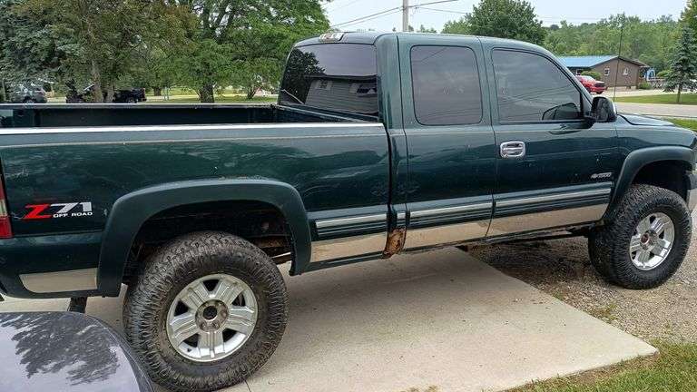 2002 Chevrolet Silverado 1500 Z71 Off-Road 4WD Pickup, (293,000 Miles ...