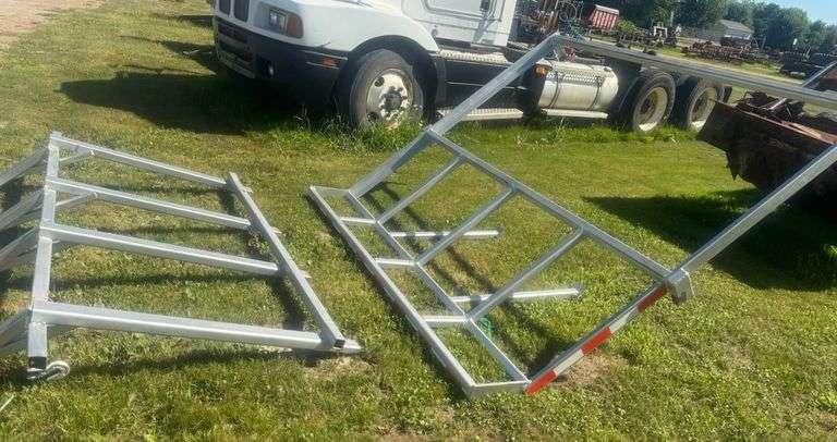 This item Selling ABSOLUTE! ~~~ Semi Trailer Round Bale Extension Racks ...