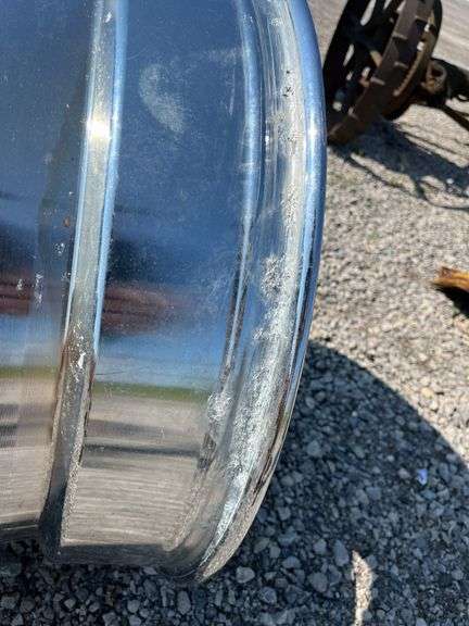 Set of Hoyo 24" rims, missing one center cap, multi-lug 5-bolt ...