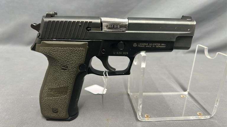 Sig Sauer P226, .357 Sig/.40 S&W, includes (2) Barrels, and (4) Mags ...