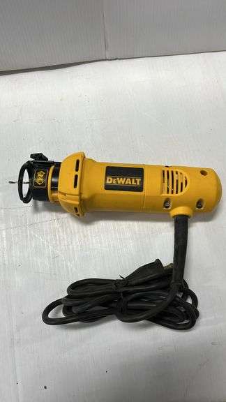 DeWALT heavy duty DW660 cut-out tool, 13 1/2"W x 10"D x 2"H, works ...