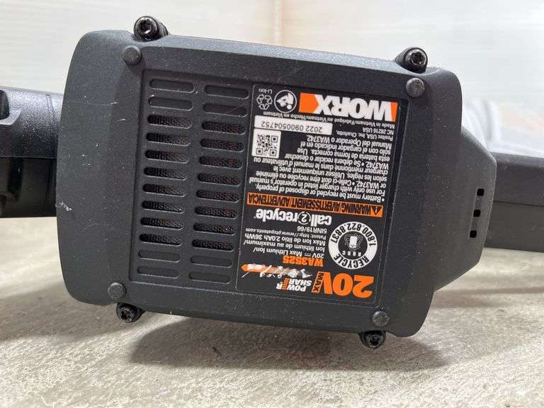 Works brand 20V battery powered weed whip, comes with (2) Batteries and ...