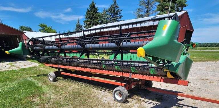 John Deere 925 Flex Grain Head, Good Knife, Sprocket Drive, J&M Header ...