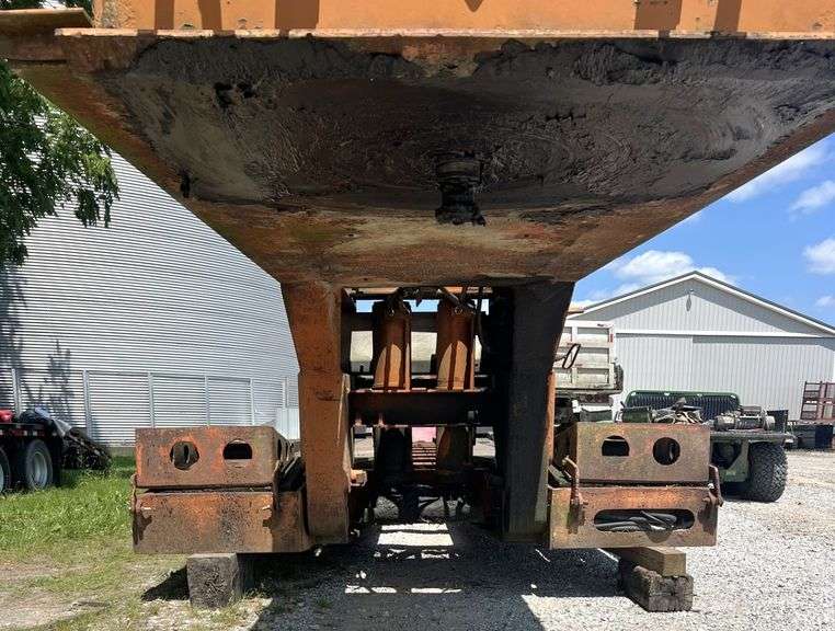 1978 Rogers Lowboy Trailer, Main Deck 22'L, Upper Deck 13'5"L, 12.00x20 ...