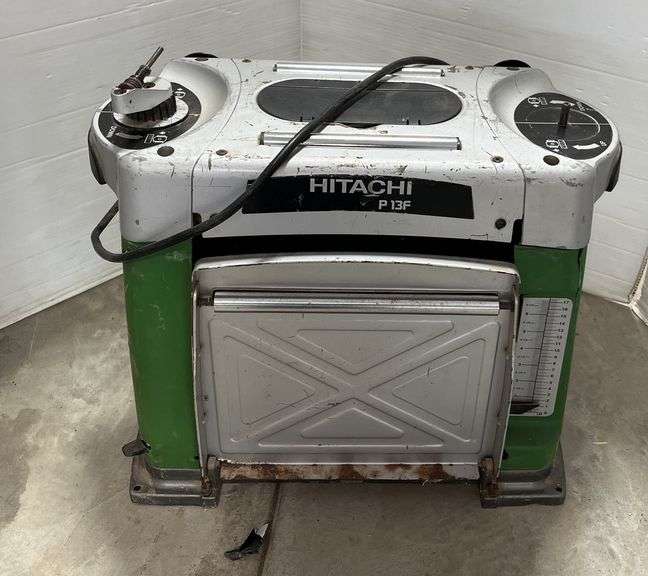 13" Hitachi P13F planer - Albrecht Auction Service